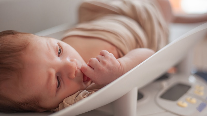 Simak Perbedaan Bayi BBLR, Prematur, dan Cara Penanganannya